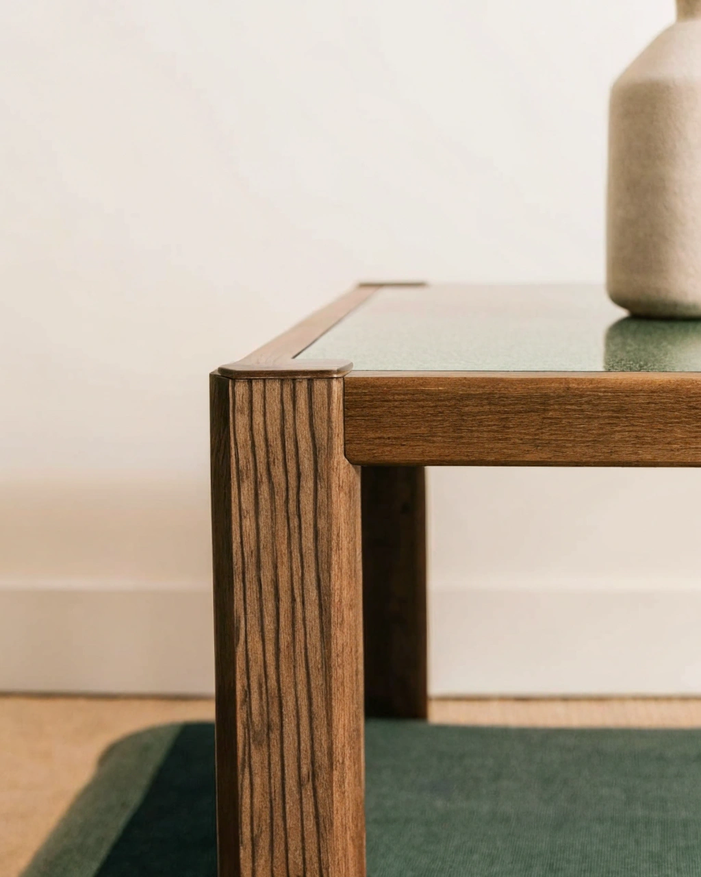 Minimalist Table Design Photo on Lummi