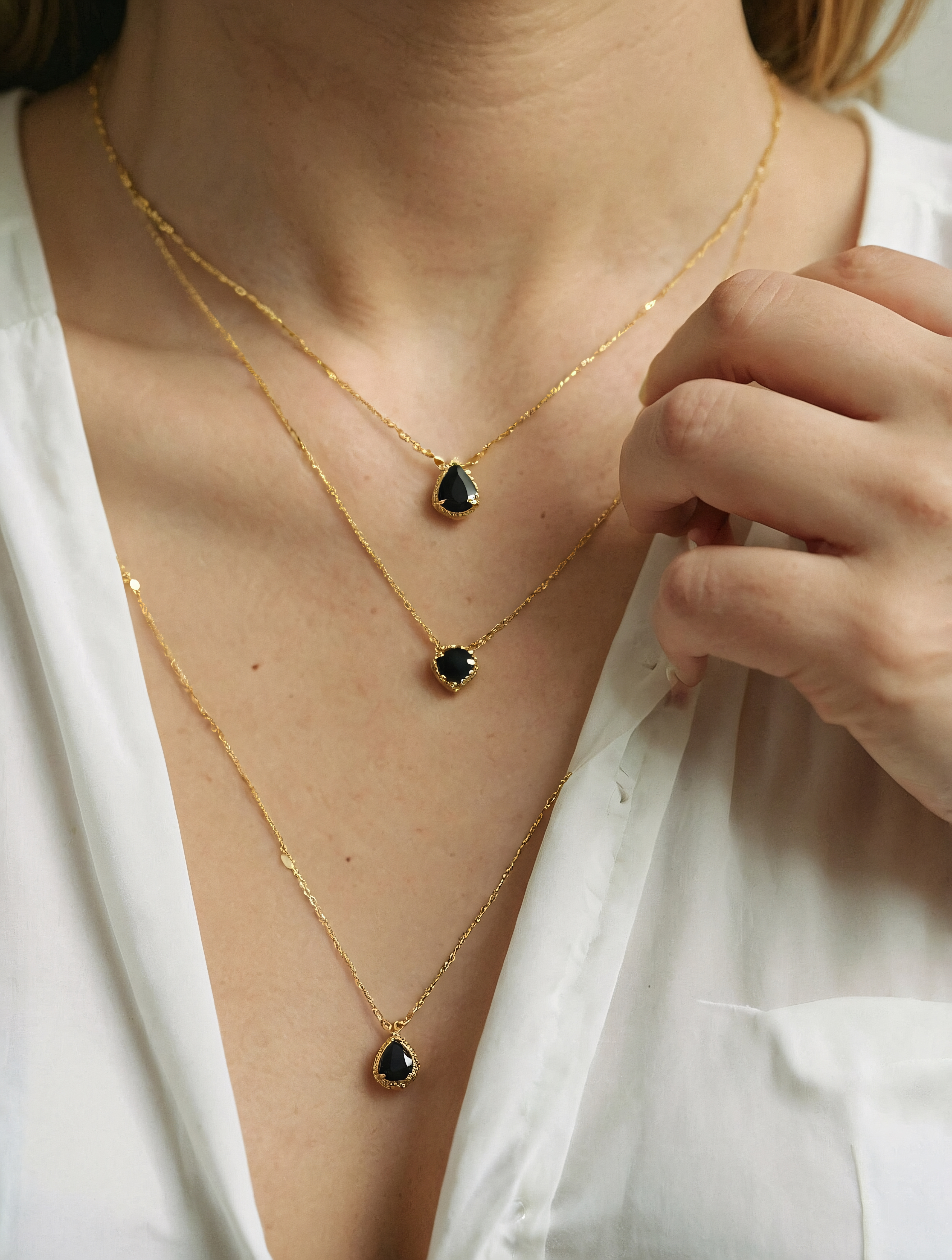 Elegant Gold Necklaces Photo on Lummi